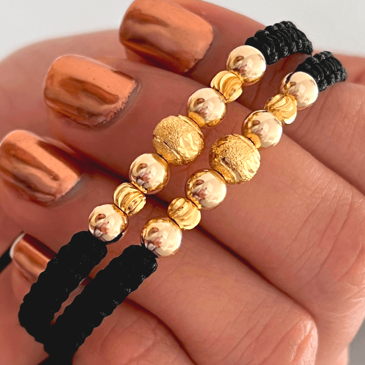 Manillas Artesanales. Balines en Oro Laminado 18k – Vibrantto Joyas y ...